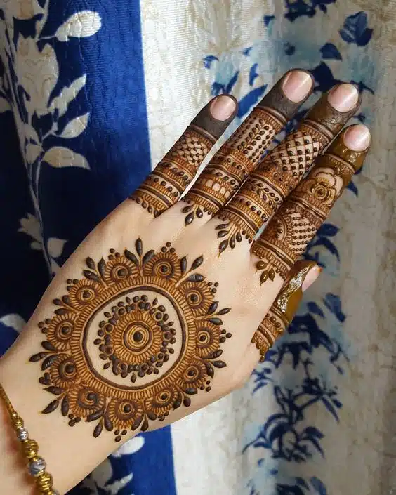 30+ Trendy Mandala Mehndi Designs For Bride 2024