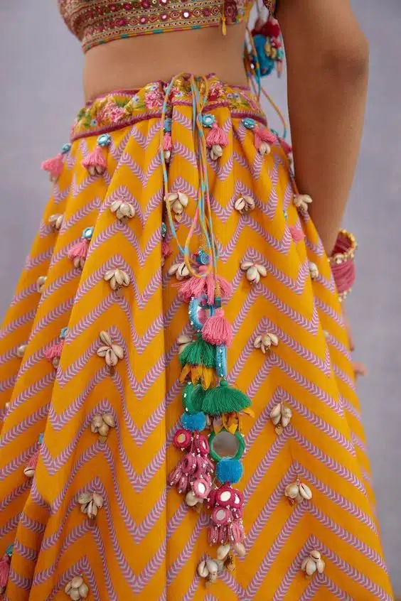 30+ Latest Heavy Bridal Lehenga Latkan 2024