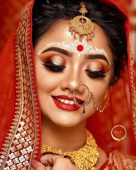 32+ Latest Bridal Bindi Designs For Wedding 2024