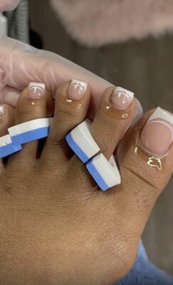 20+ Trendy French Toe Nail Designs 2024