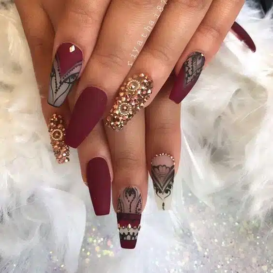 30+ Latest Maroon Nail Designs You Can Try 2024