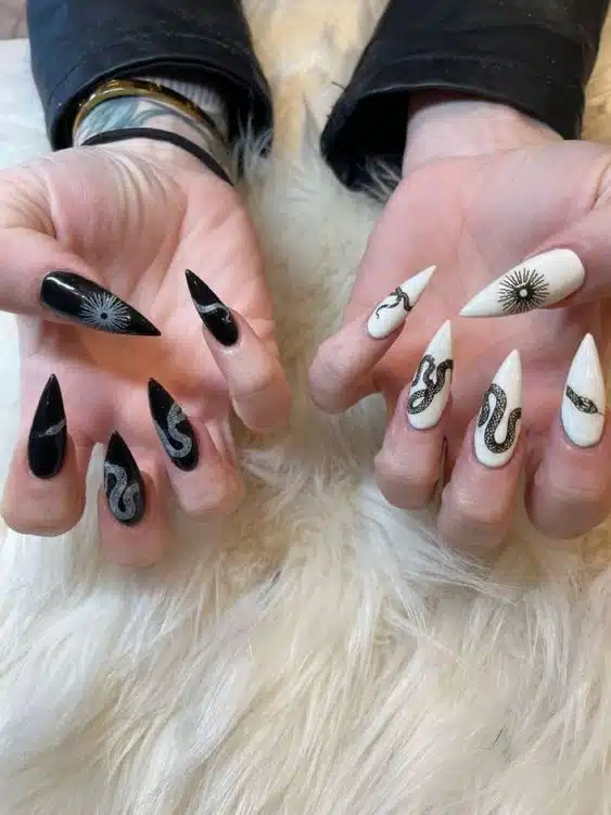 60+ Trendy Snake Nail Design 2024