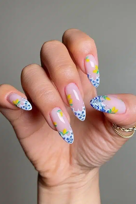 50+ Amazing Tropical Nail Designs 2024