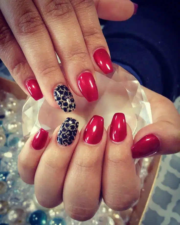 30+ Latest Shellac Nail Designs 2024