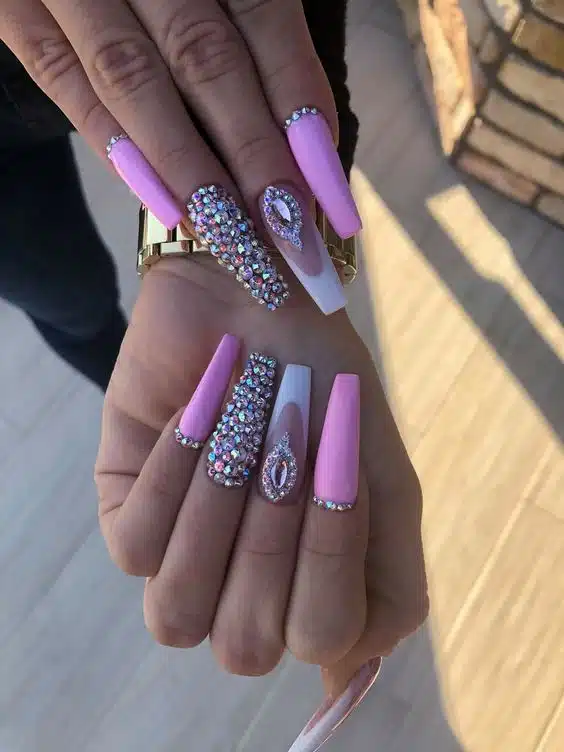 24+ Diamond Nail Designs For Glamorous Manicure (2024)