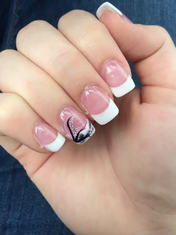 30+ Trendy Ring Finger Nail Design 2024