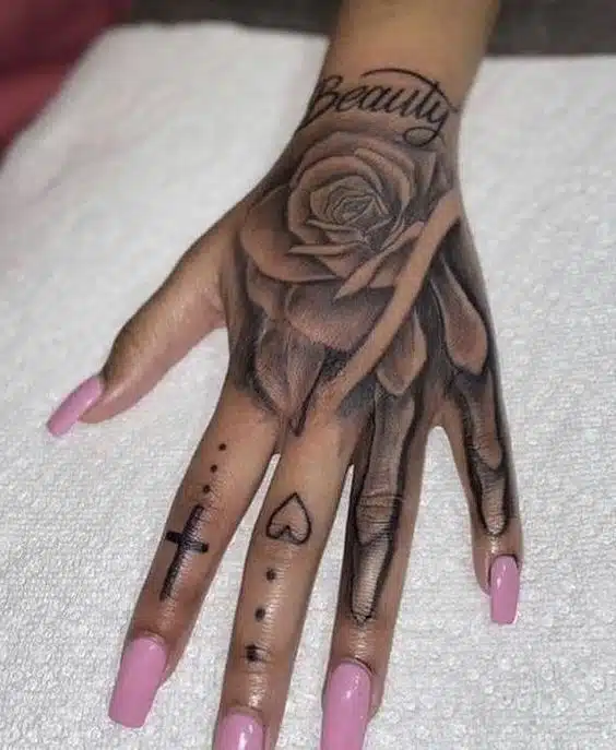 56+ Beautiful Dope Hand Tattoos For Women