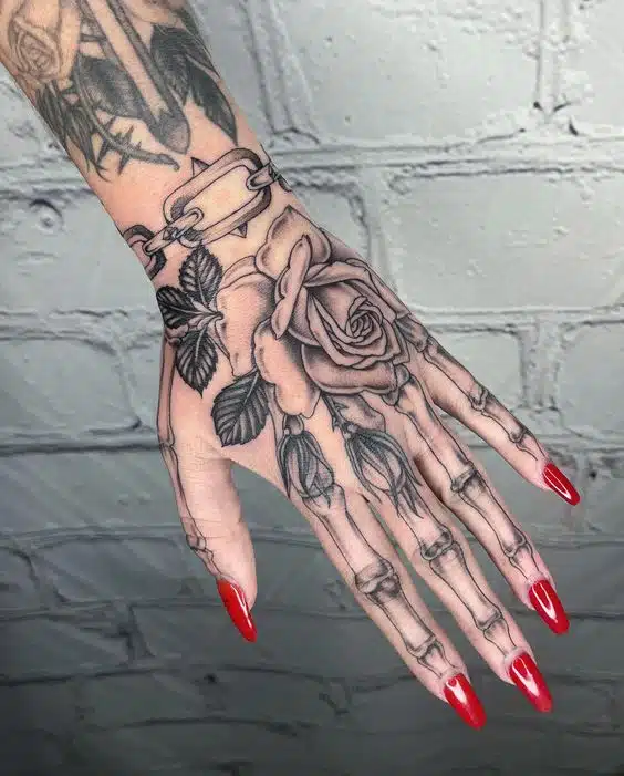 56+ Beautiful Dope Hand Tattoos For Women